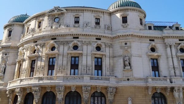 Bilbao City Highlights, Old Quarter & Guggenheim Museum Tour