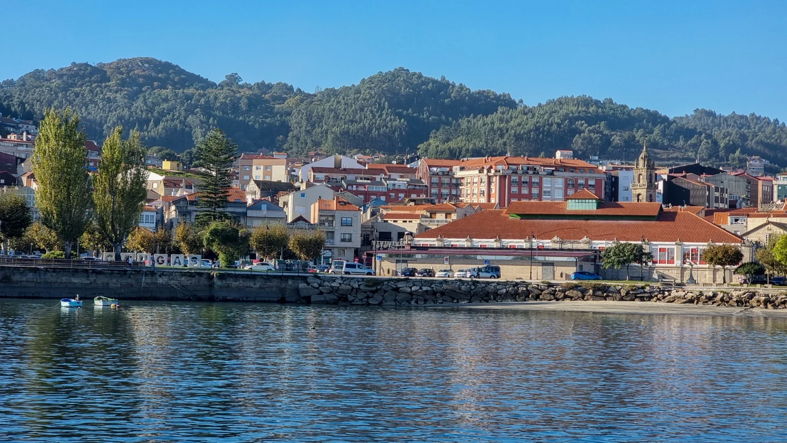 Tour Virtual en Directo Cangas do Morrazo: Puerto Pesquero y Mercado
